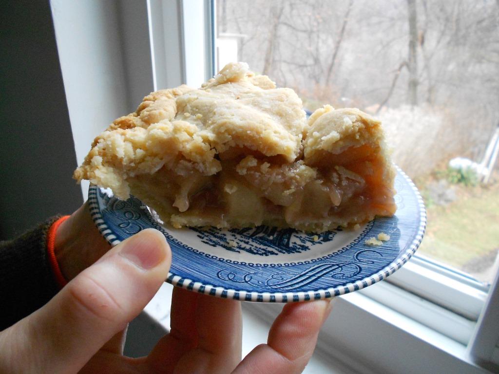 My Never Fail Apple Pie is Always a Crowd Pleaser - Beauty Cooks Kisses