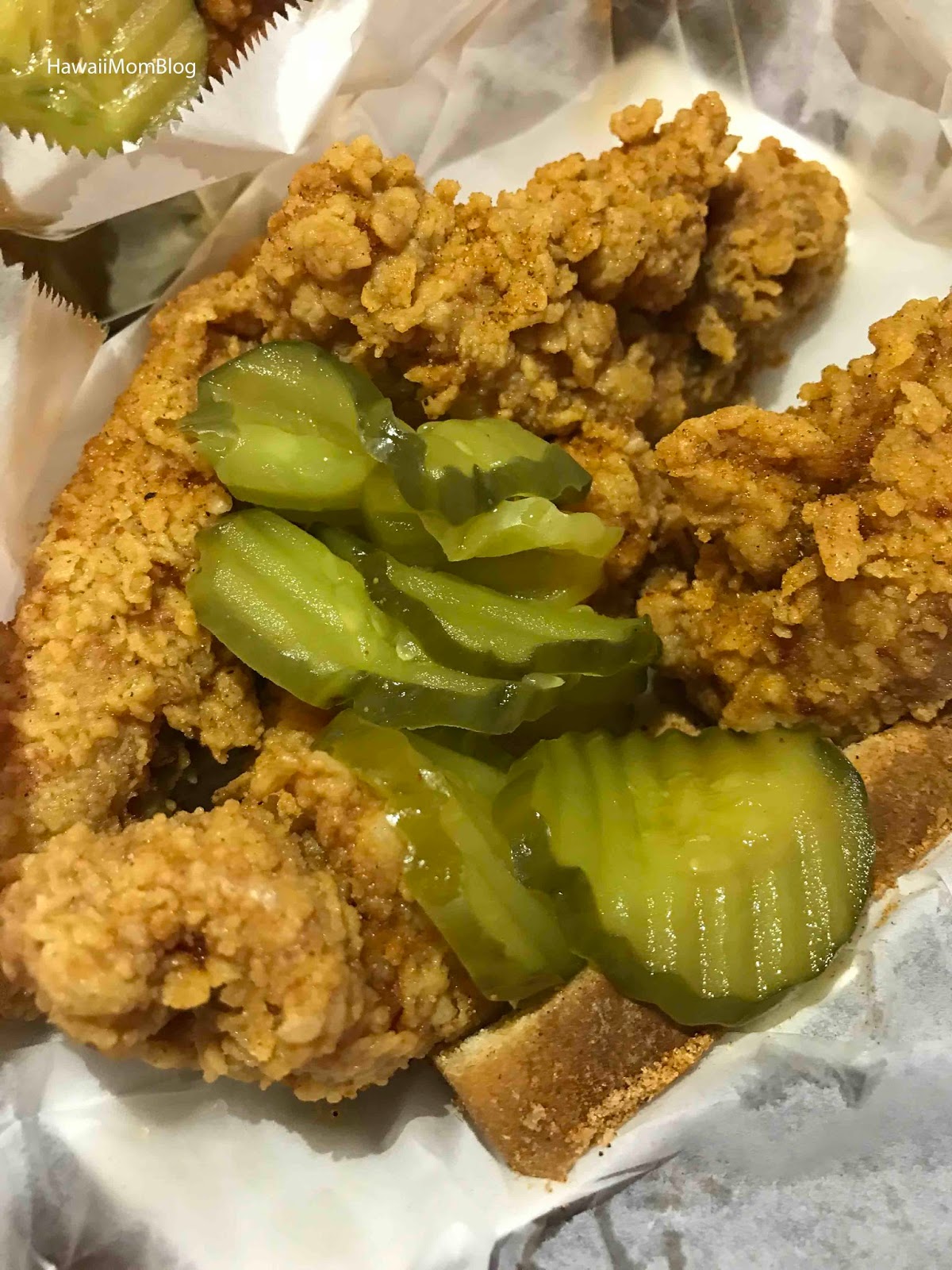 Hawaii Mom Blog: Visit Nashville: Prince's Hot Chicken