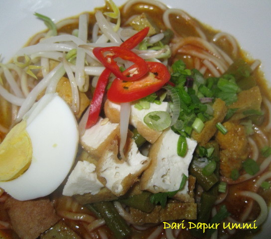 Mee Kari