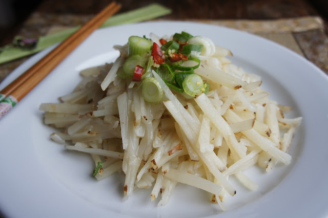 The Way Rice Should Be: Tu Dou Si ( Shaanxi Sour & Spicy Shredded Potato)