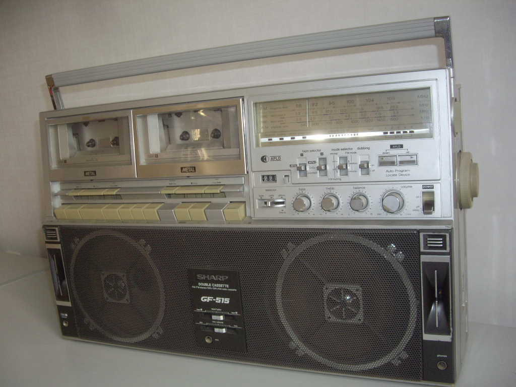 МАГНИТОЛиЯ - бумбоксы, магнитофоны и магнитолы!: Что имеем и храним или ...