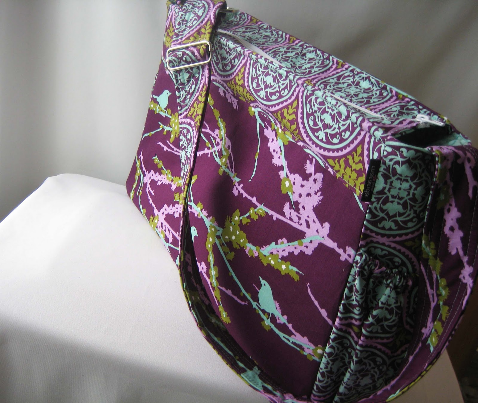 Maranda Lee: Maranda Lee - The Original Hot Mama Handbags