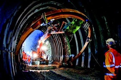 Tunnel lining systems-Ribbed system