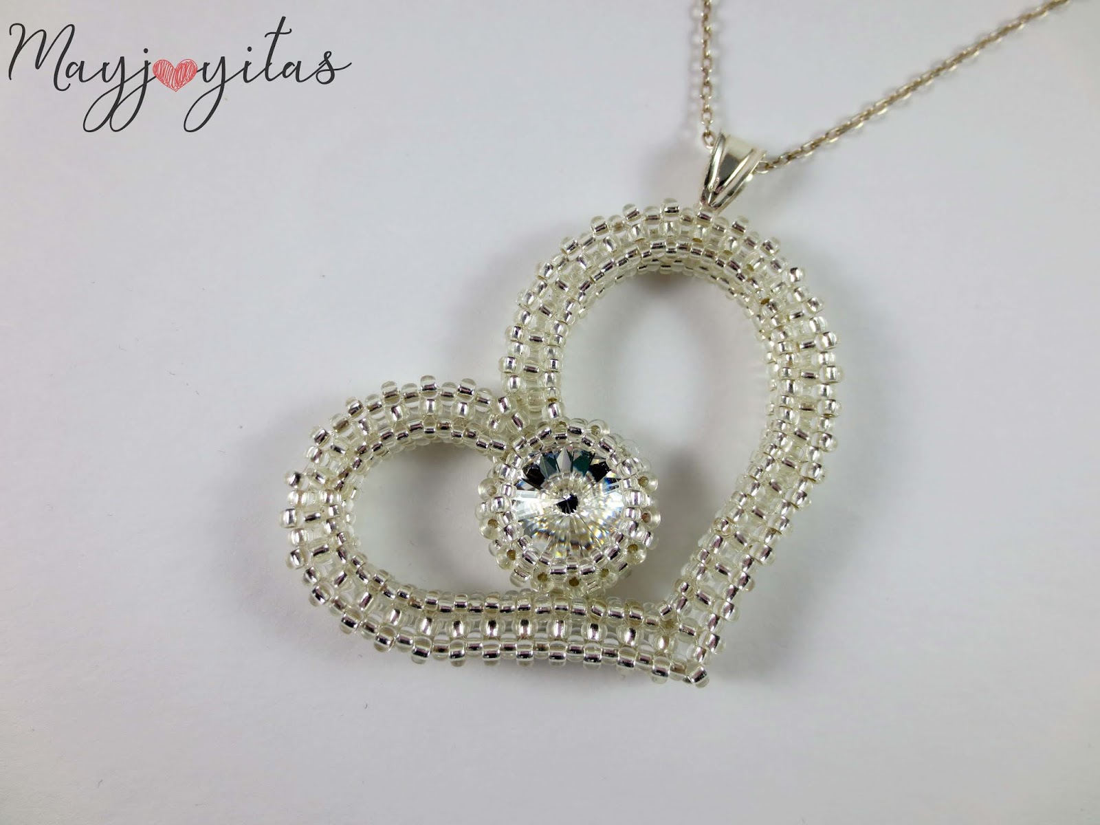 mayjoyitas: Colgante corazón