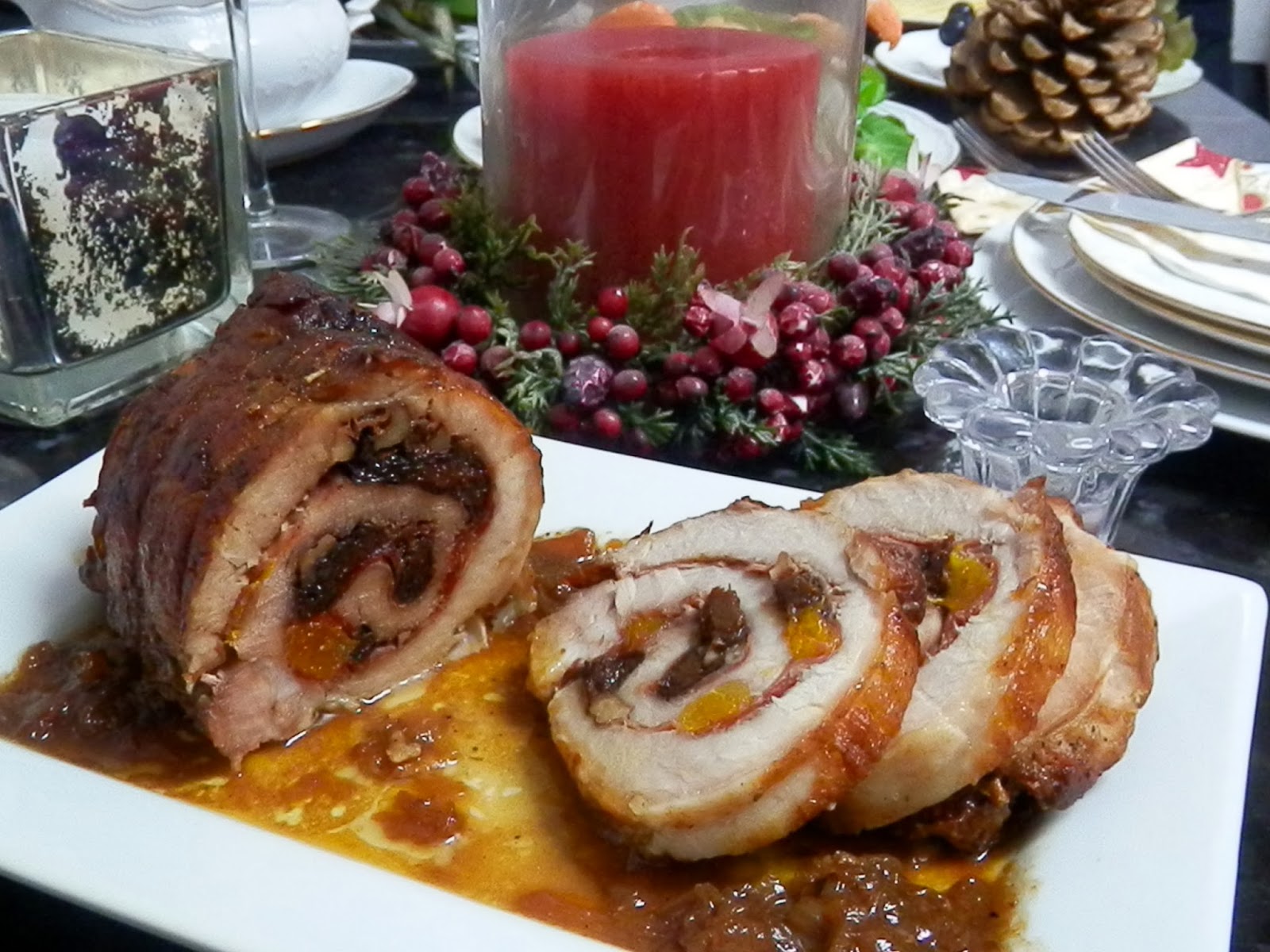 LOMO RELLENO DE FRUTOS SECOS CON SALSA AL OPORTO