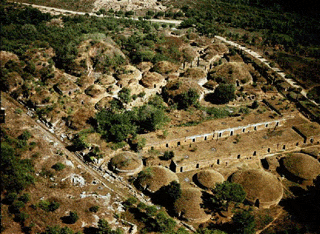 ITALY'S SECRET PLACES: THE MYSTERIOUS ETRUSCANS (Cerveteri: Part One)
