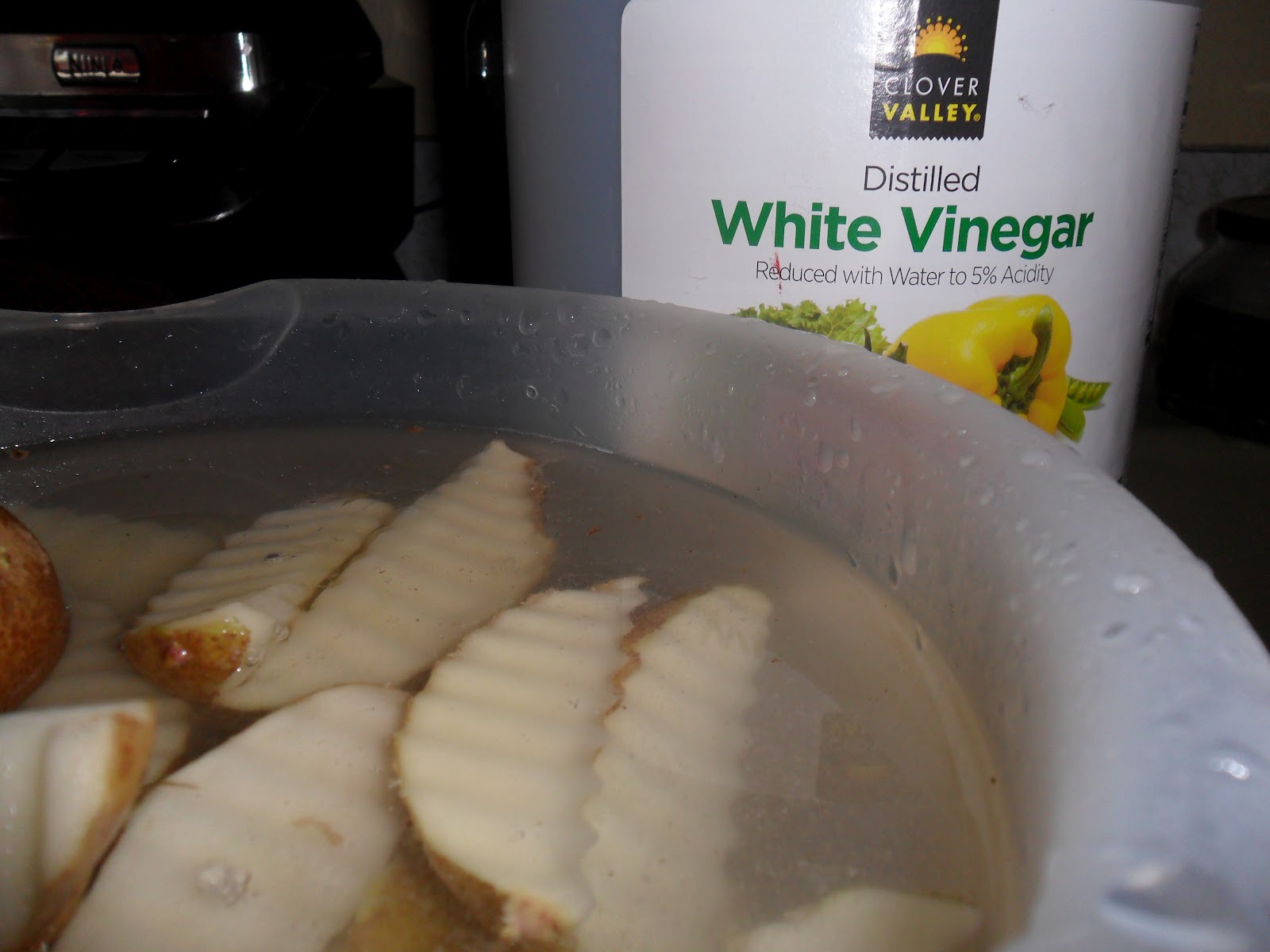 The Last Cordwainer: Cowboy Fries & Blue Cheese Gravy