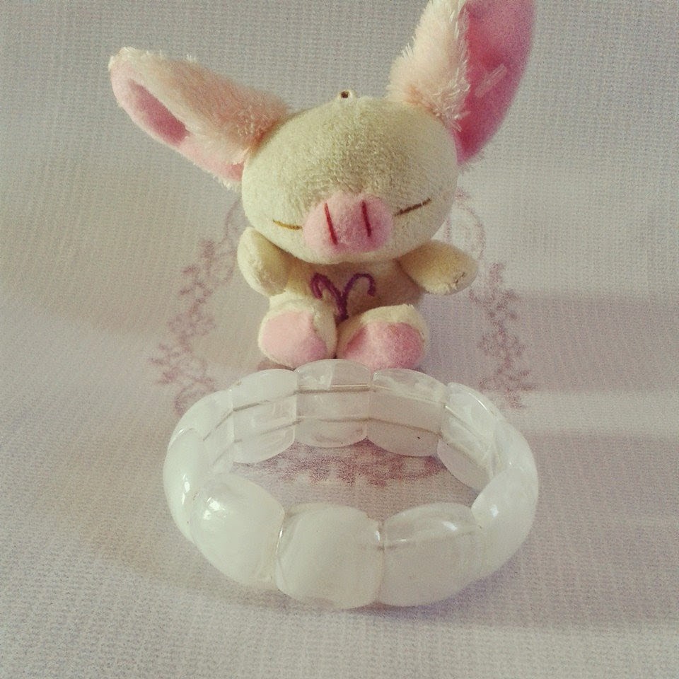 second stuff / preloved