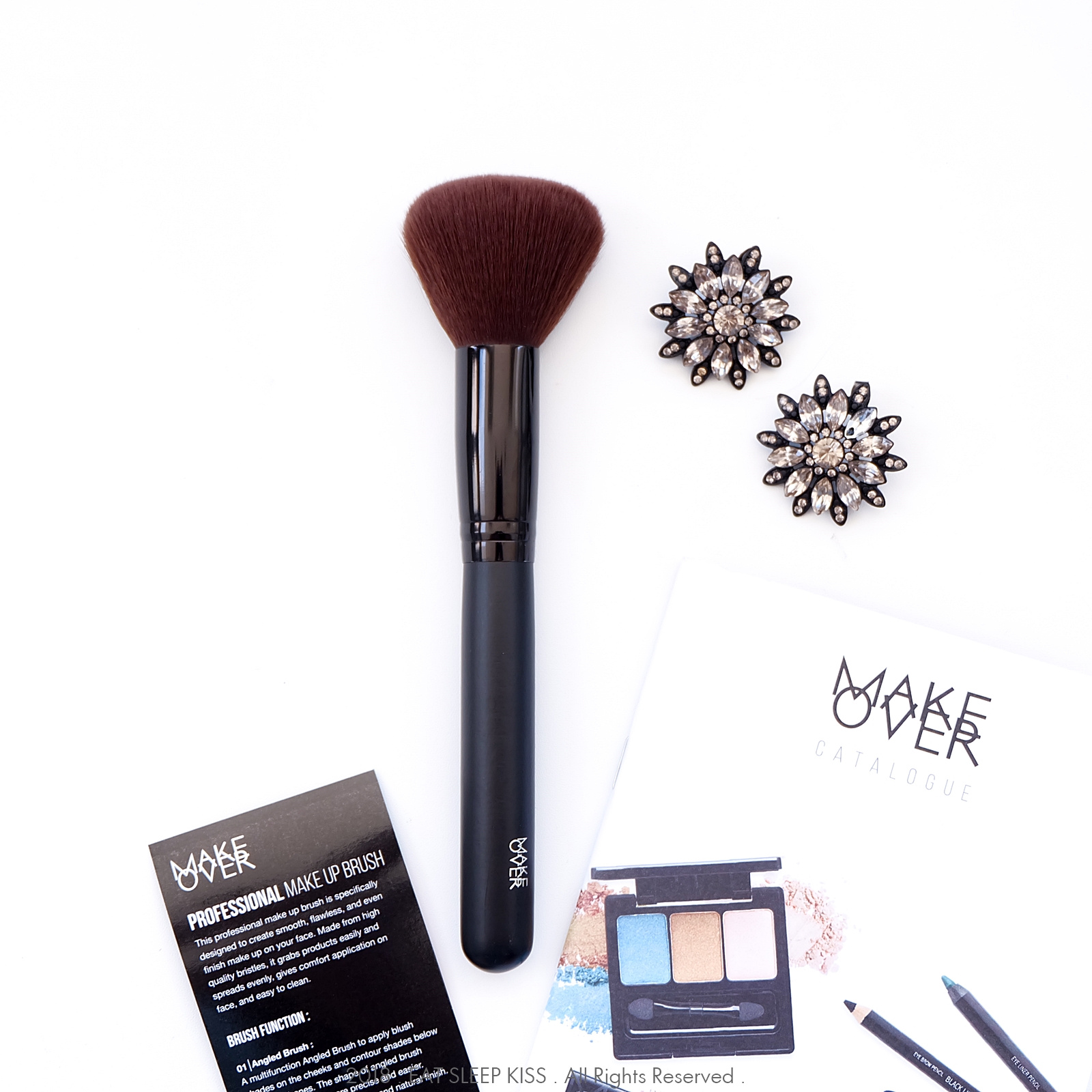 Review: Make Over Powerstay Powder Foundation dan Mattifying ...