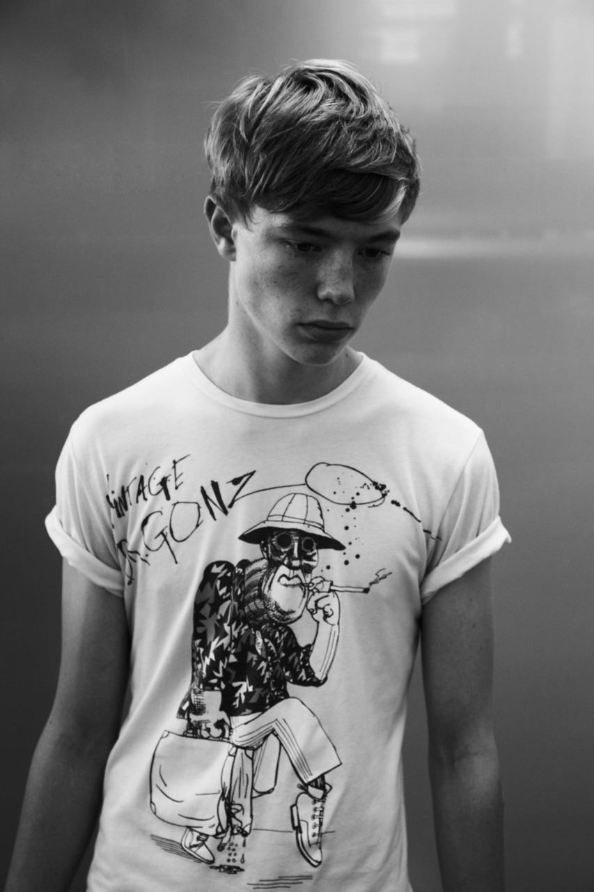 Tempestuous Love: February 2012