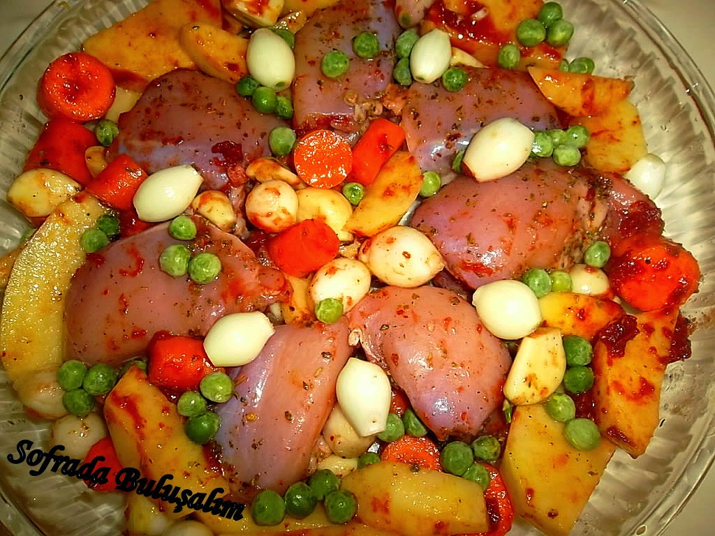 FIRINDA SEBZELİ TAVUK İNCİK - sofrada buluşalim