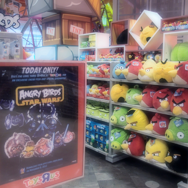 「對了，去上海吧！」Yes，Go Shanghai！「好了，到大陸工作吧！」: 「憤怒鳥 × 星際大戰」APP、玩具商品即將誕生！這兩者都是我 ...