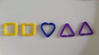 Munchkin and Bean: Linking Colours and Shapes