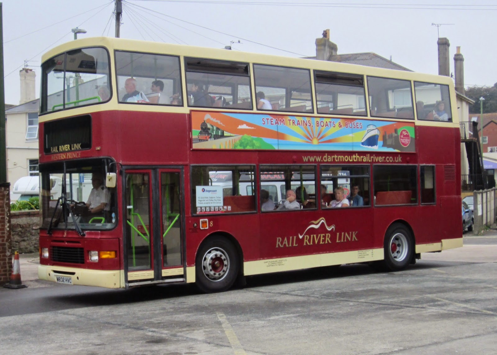 East Norfolk (and East Suffolk!) Bus Blog: September 2014