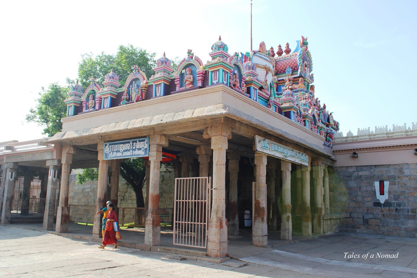 Tales Of A Nomad: Sri Ranganathaswamy temple, Srirangam- A Photo Essay