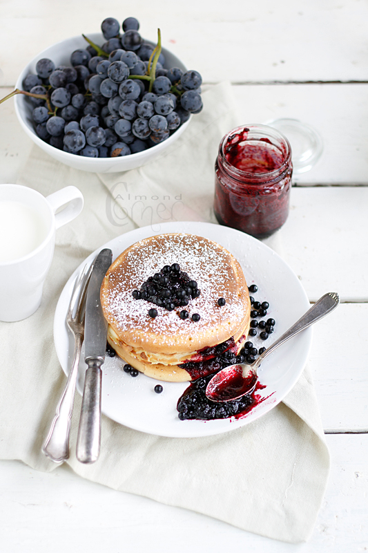 Almond Corner: Elderberry - Apple Jam