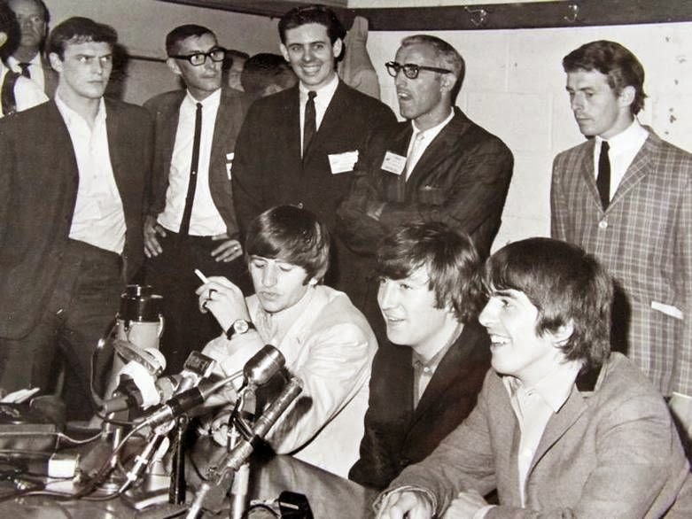 Meet the Beatles for Real: Cincinnati press