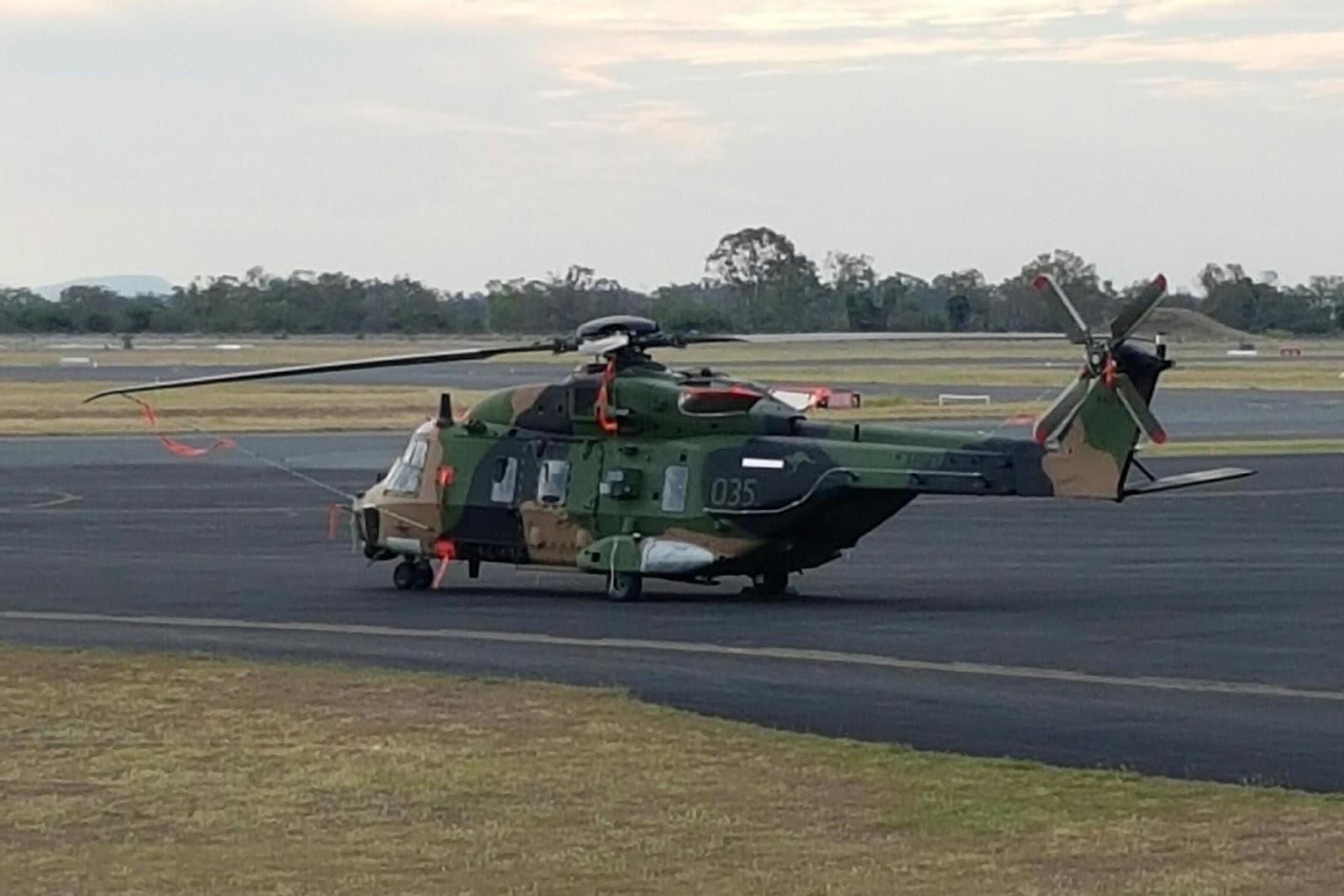 Central Queensland Plane Spotting: A Pair of ADF MRH-90 Multi-Role ...