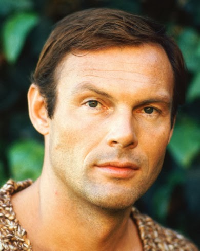 O Boi Voador: O Homem Morcego Adam West