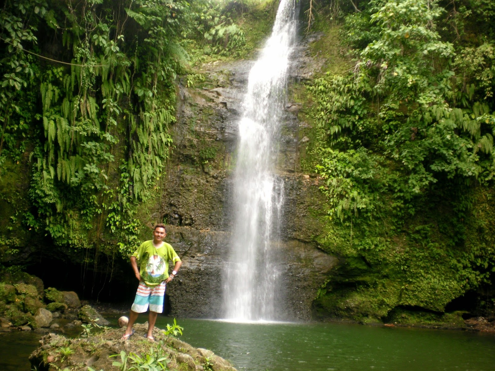 http://bugzcollections.blogspot.com/: BAGA FALLS (SAPANG DALAGA)