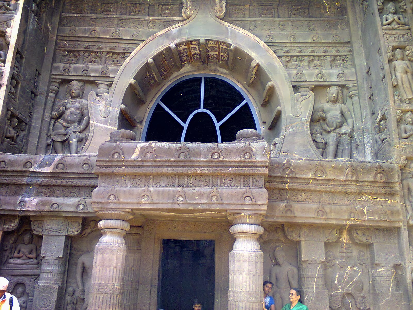 Reflections in Tranquillity: AJANTA CAVES : THE DELIGHT OF HERITAGE LOVERS