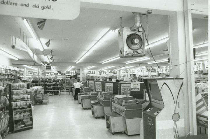 The Hollywood Ranch Market