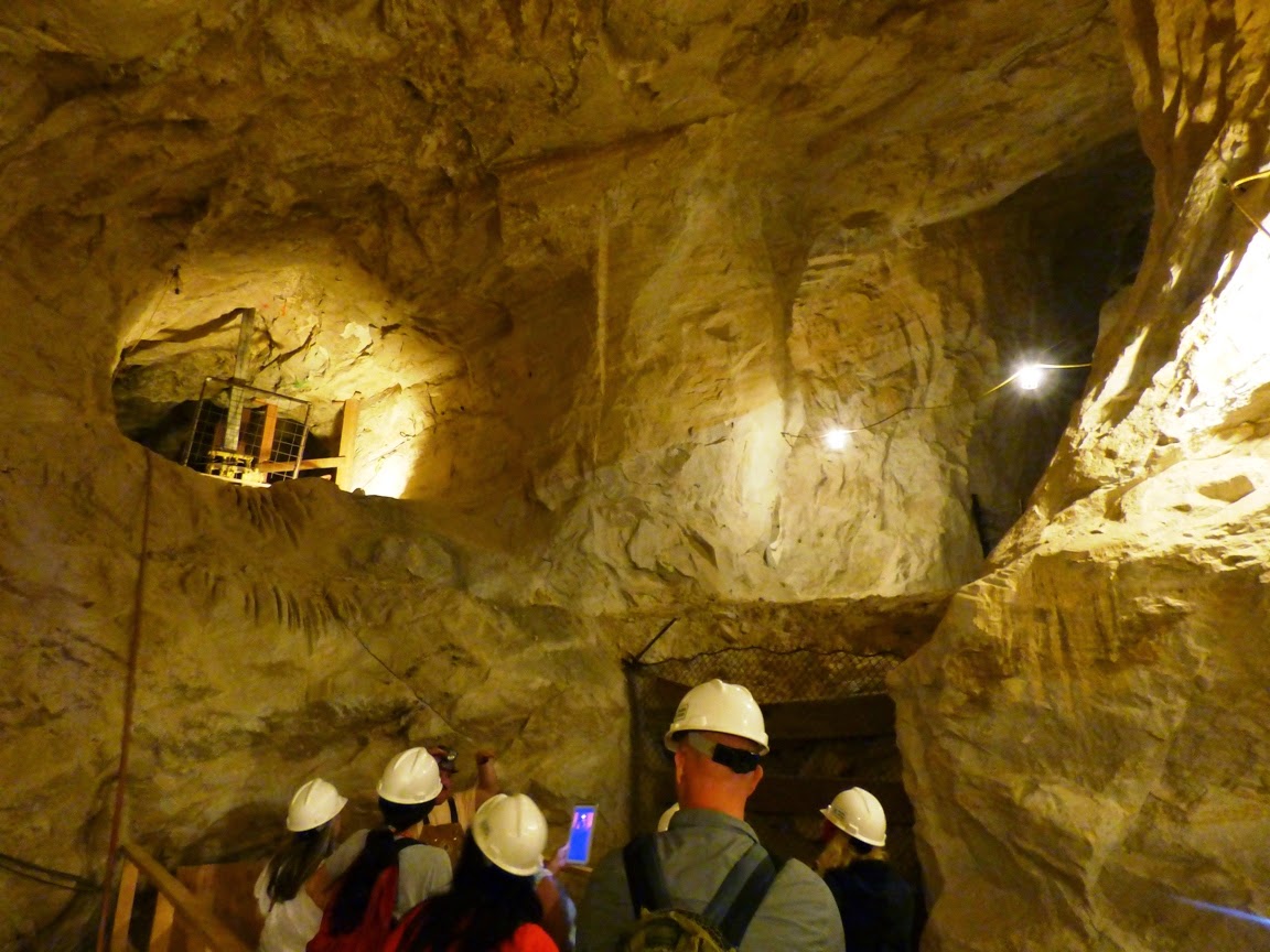 Diamond Mines Inside