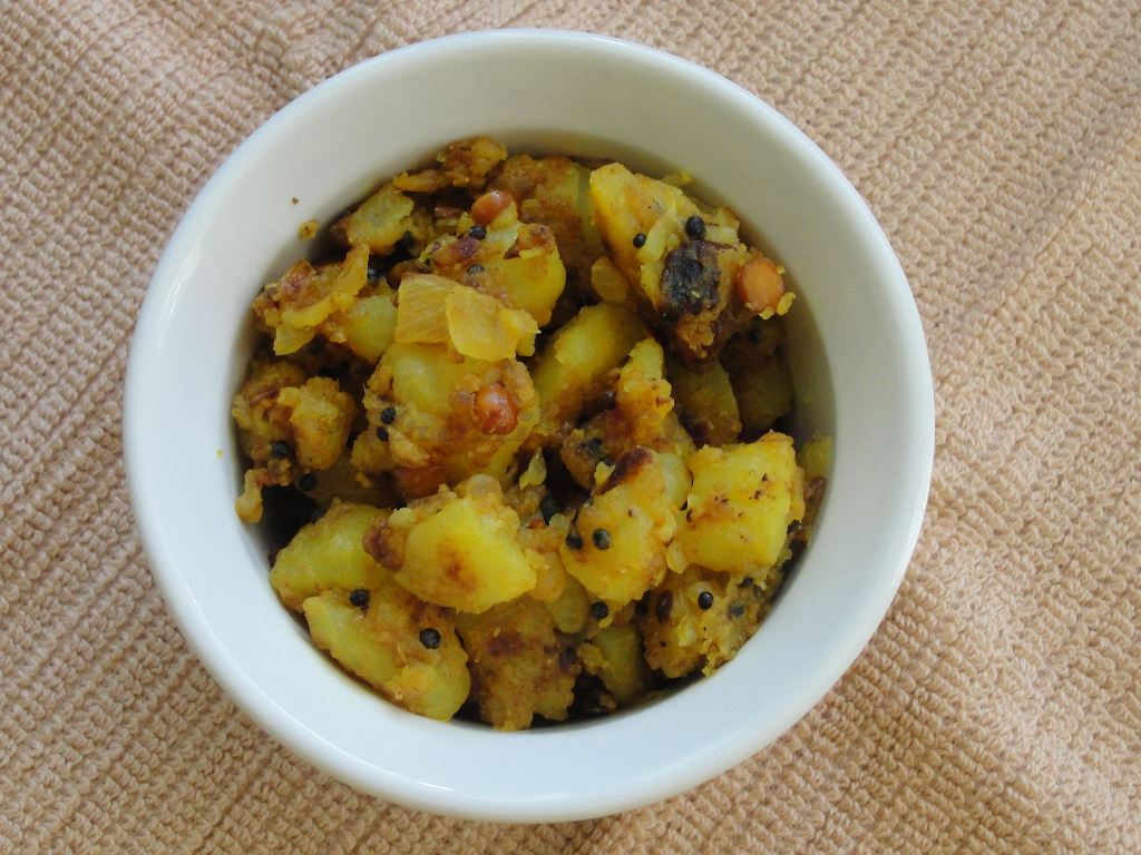 Krithi's Kitchen: Lemon Rice with Potato Fry ~ A Classic Combo | Indian ...