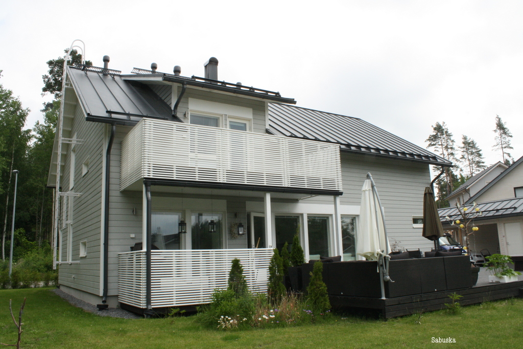 Elämän eliksiiri: Harmaa talo