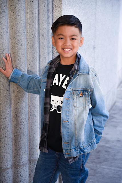 Seattle Artists Agency: Your Favorite HiHo Superstars From Seattle Talent!