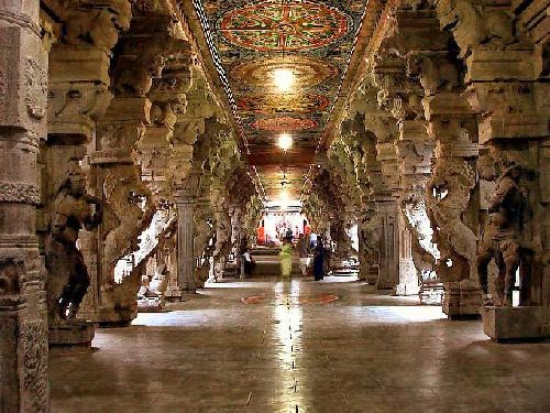 World Visits: Meenakshi Temple Famous Place In India