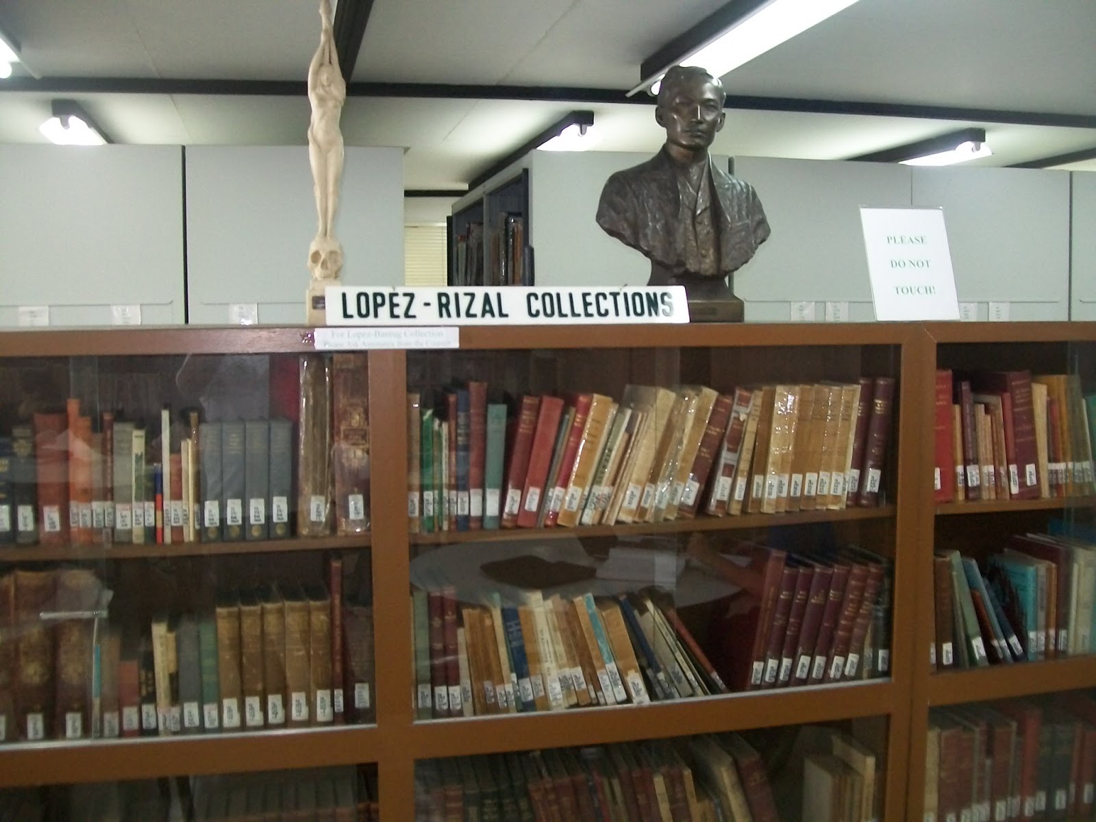 silid aklatan - philippin news collections