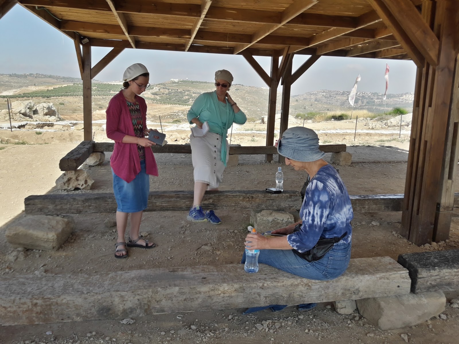A Jewish Grandmother : Chodesh Tov! Monday Dovening at Tel Shiloh