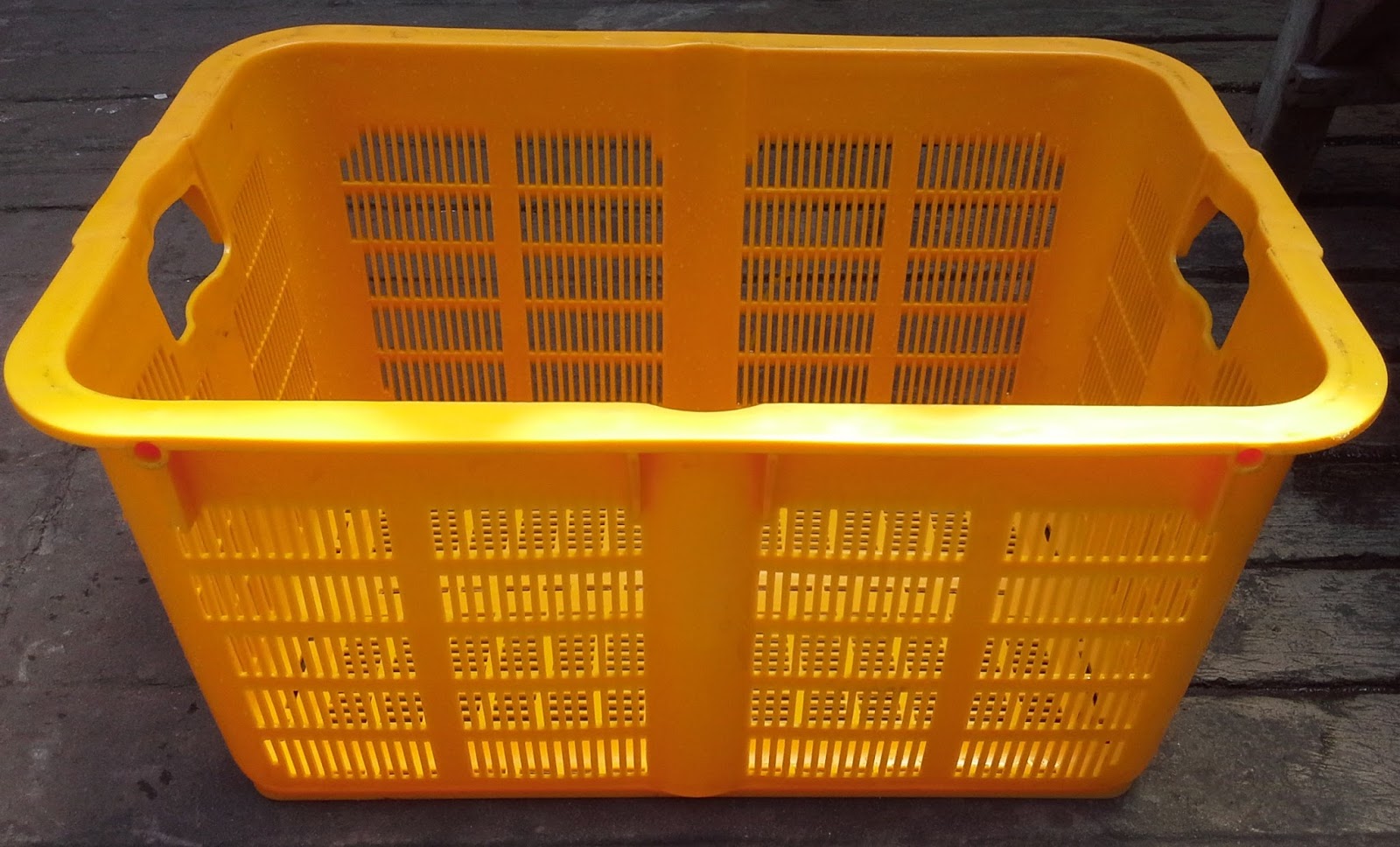 Selatan Jaya distributor barang plastik furnitur Surabaya Indonesia ...