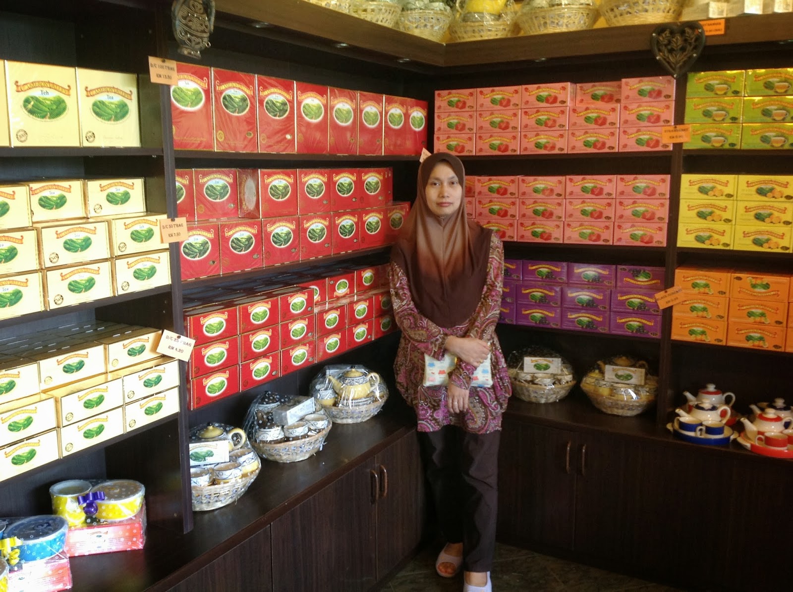 Hani's Precious: Jom Ke Cameron Highland - 1st Destinasi -> Bharat Tea ...