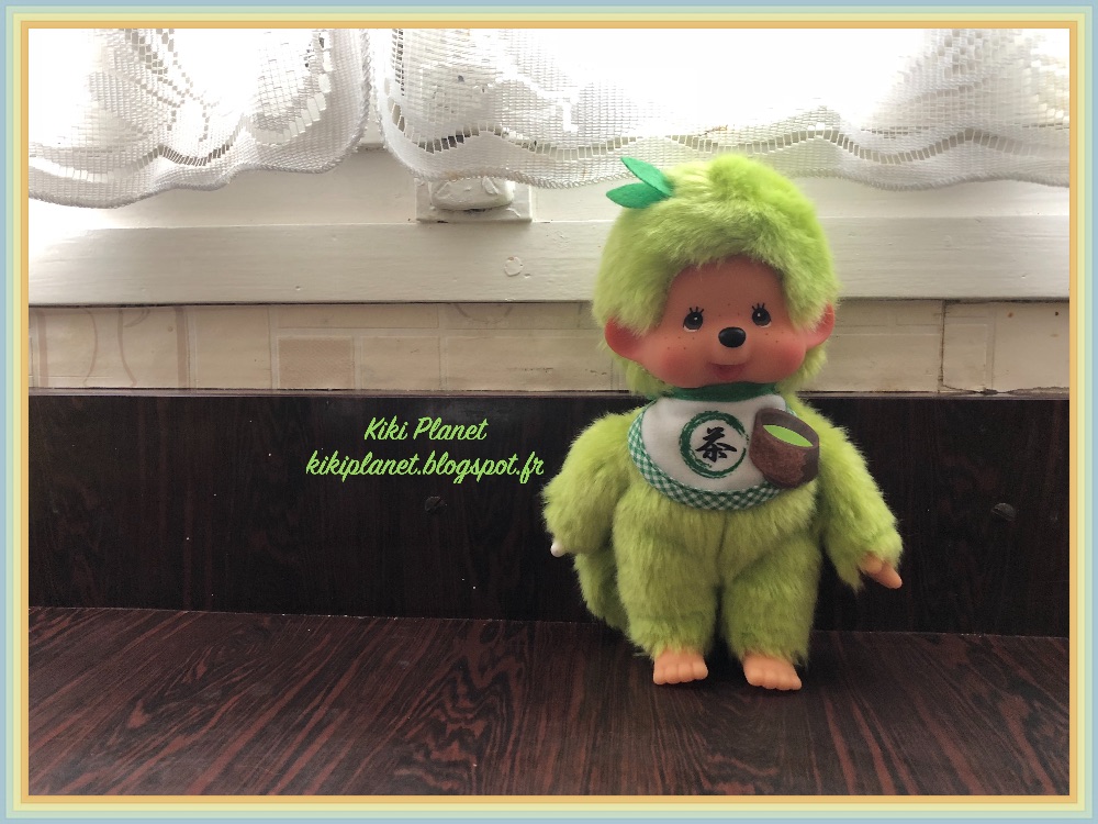 Kiki Planet: Yoshi le Monchhichi Matcha déguste un gâteau japonais au ...