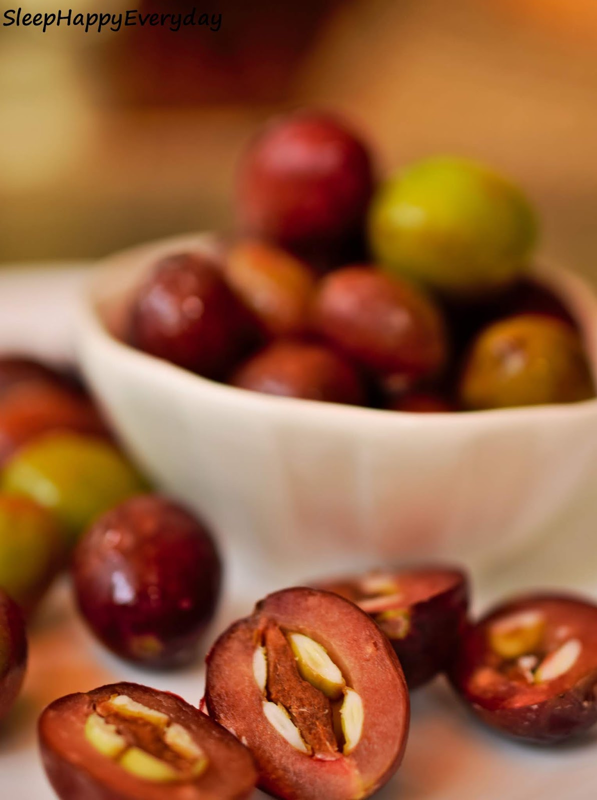 Sleep Happy Everyday: Karamcha (Natal Plum) Jam ....With Just Two ...