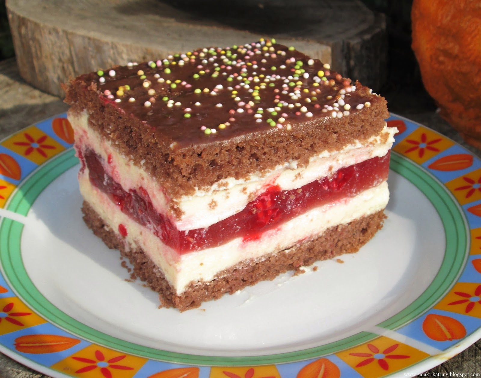 Moje pyszne, łatwe i sprawdzone przepisy :-) : Ciasto z kremem i malinami