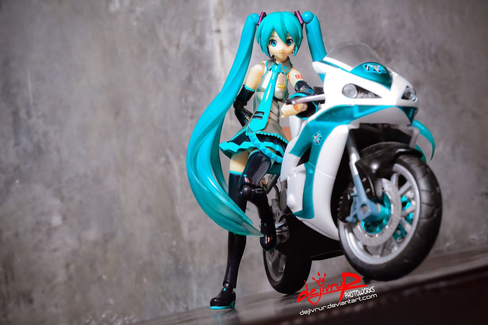 dejivruR photo Gallery: Rider Miku [Indoor Photoshoot]