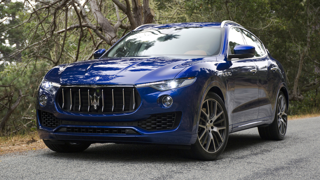 THE MASERATI 2017 SUV PHOTOGRAPH