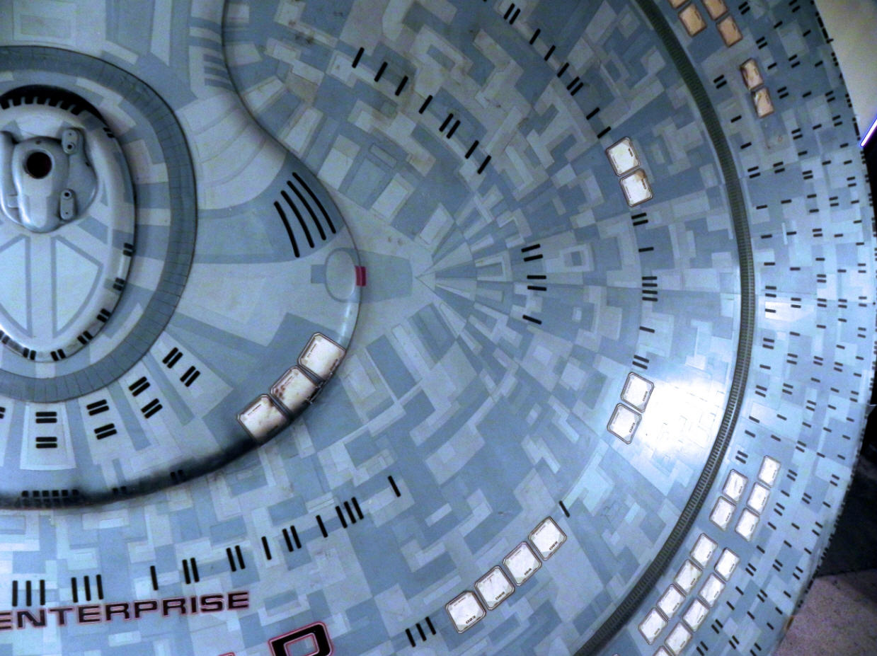 Star Trek Prop, Costume & Auction Authority: The U.S.S. Enterprise D ...