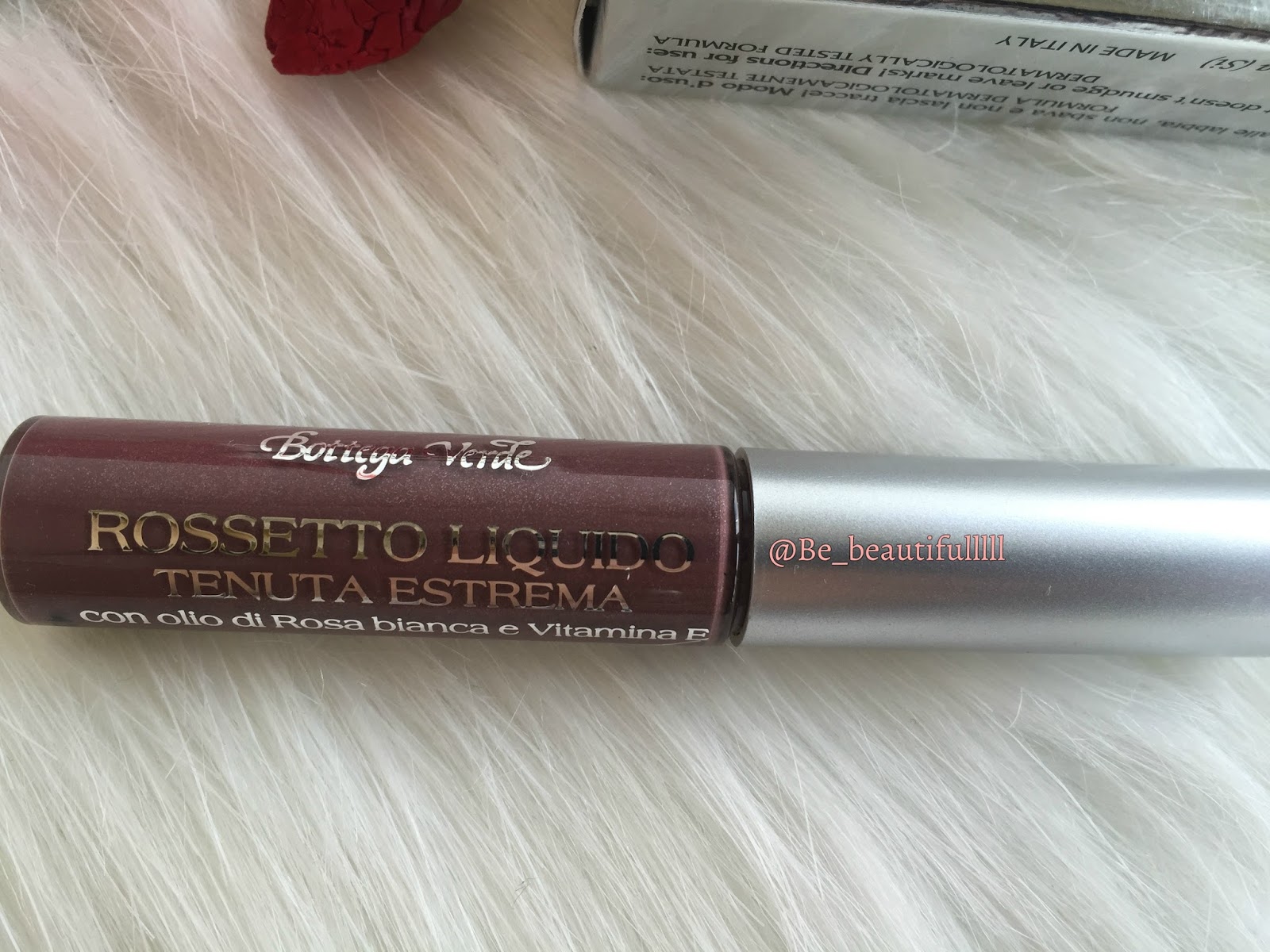 Be beautiful: Ruj lichid Bottega Verde