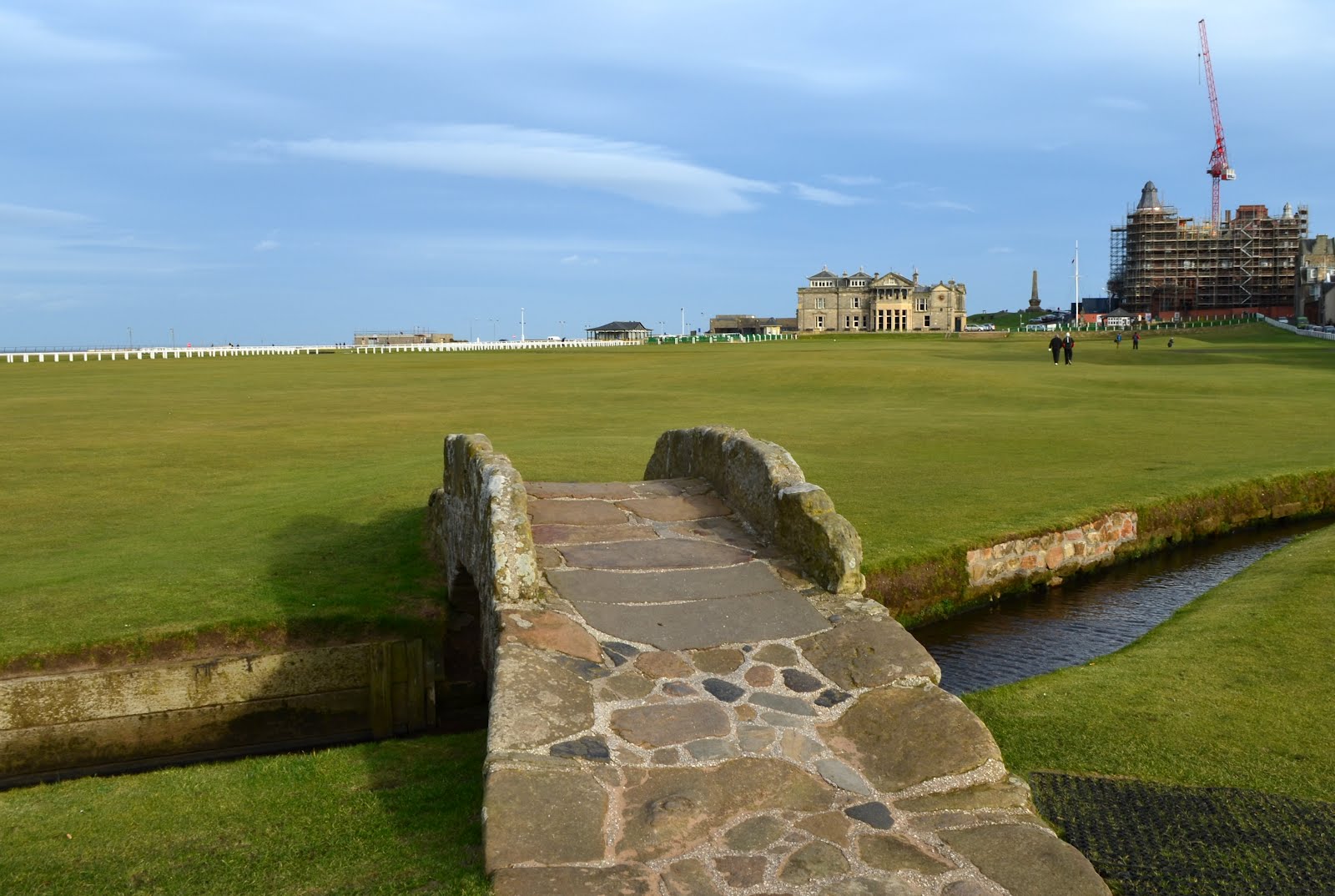Tour Scotland: Tour Scotland Photographs Swilcan Bridge Old Golf Course ...