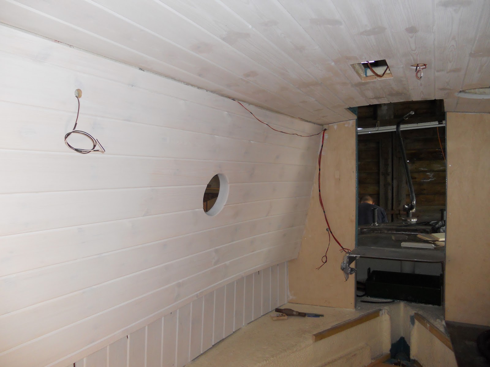 Harris & Watson Narrowboat Build: Boarding out the back cabin and ...
