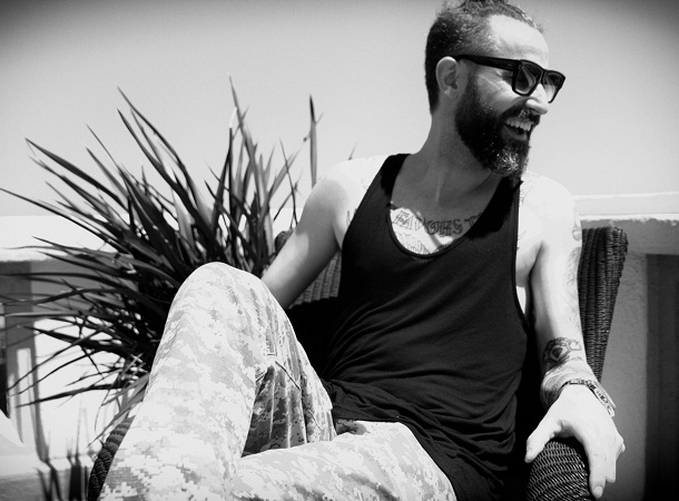 DJ White Shadow Talks About ARTPOP - Little Monsters Official