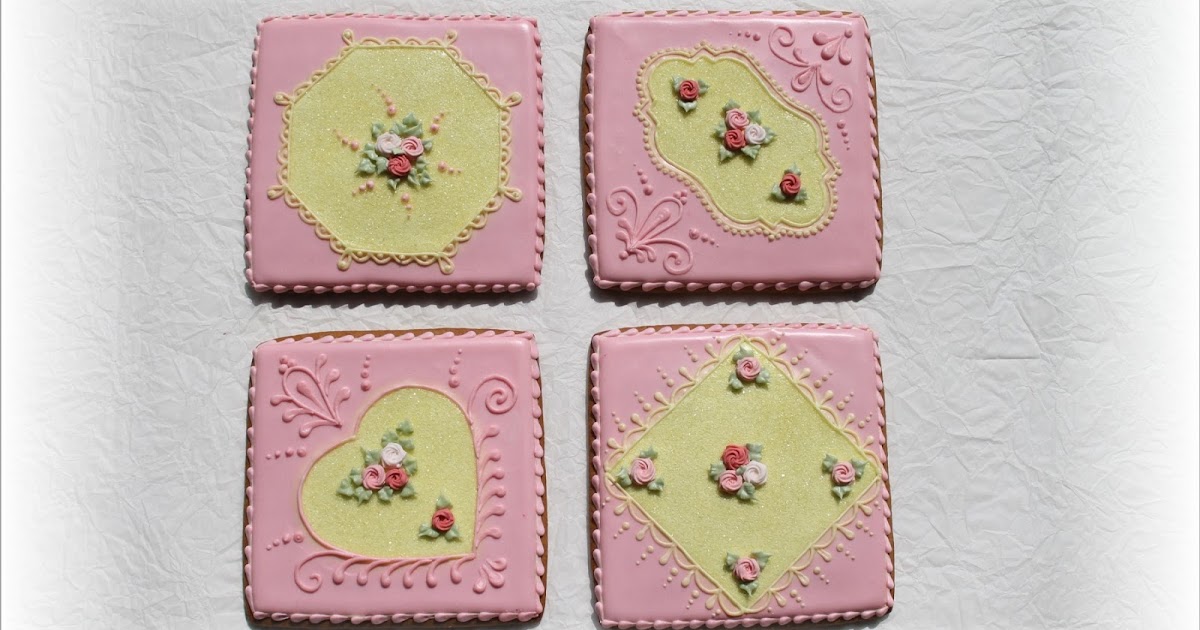 The Gingerbread Artist: Big square cookies with swirl roses