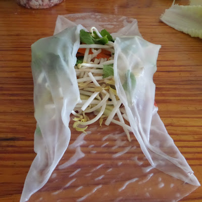Tutorial: How to Roll a Spring Roll | Joybee, What's for Dinner?