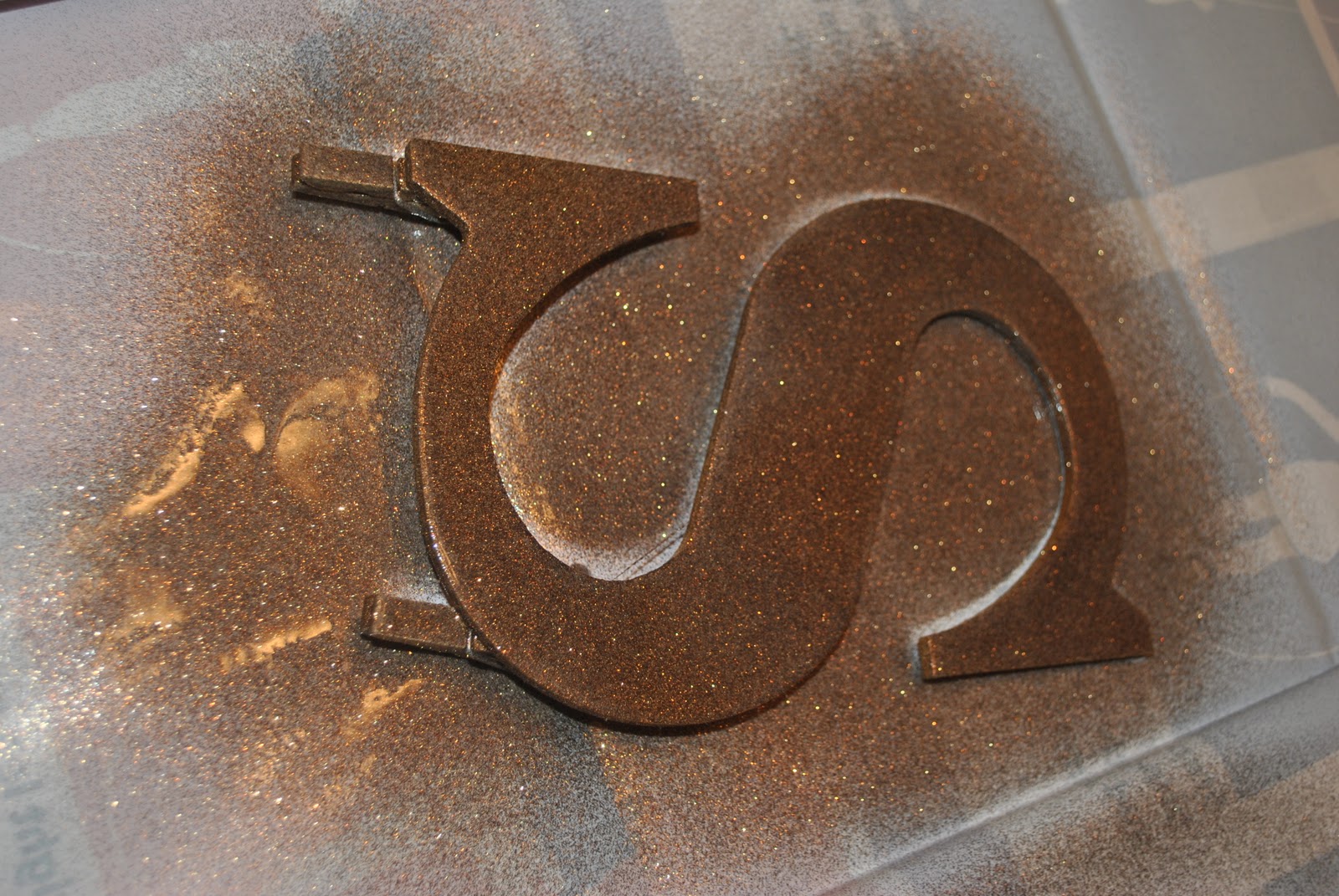 Mandy with Multiples: 25 Days of Christmas - (2) - DIY Monogram Tree Topper