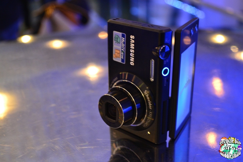 The Samsung MultiView Miror Pop Camera Launch - Recycle Bin of a Middle ...