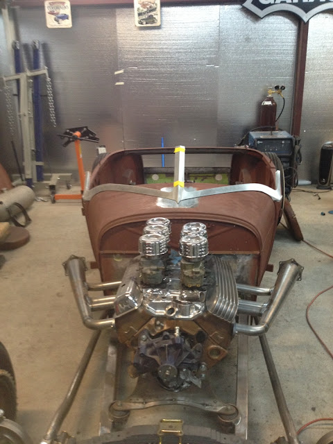 HouseOspeed's 1929 Ford Model A Roadster: WINDSHIELD